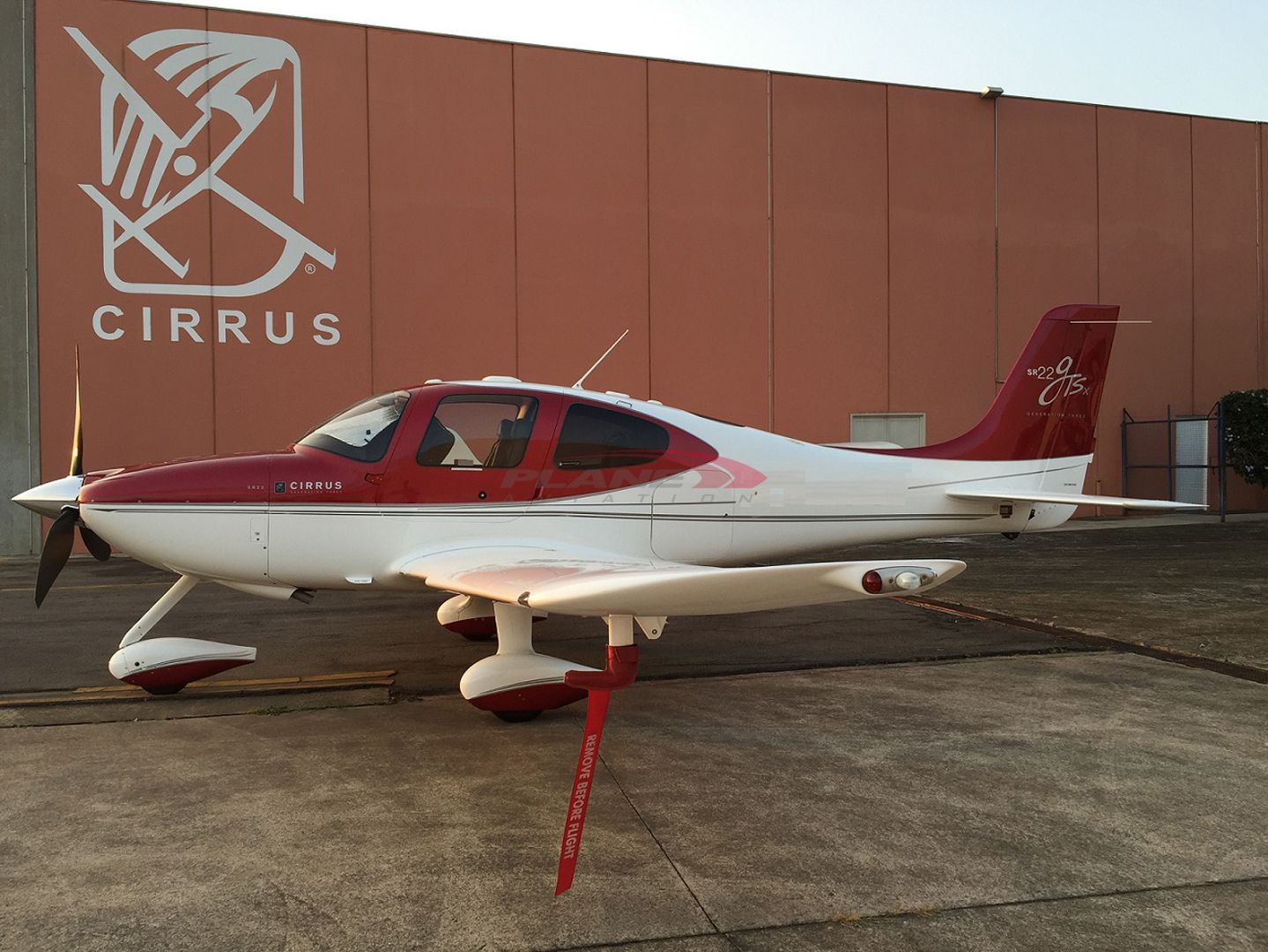 Cirrus Sr22 Logo