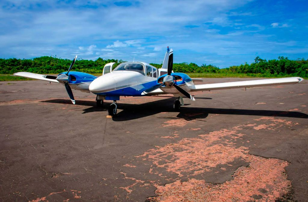 EMBRAER SENECA III EMB-810D 1987 no aeronavesavenda