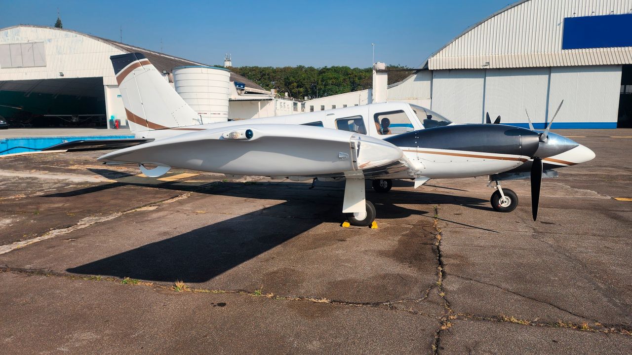 SENECA III EMB-810D 1994 no aeronavesavenda