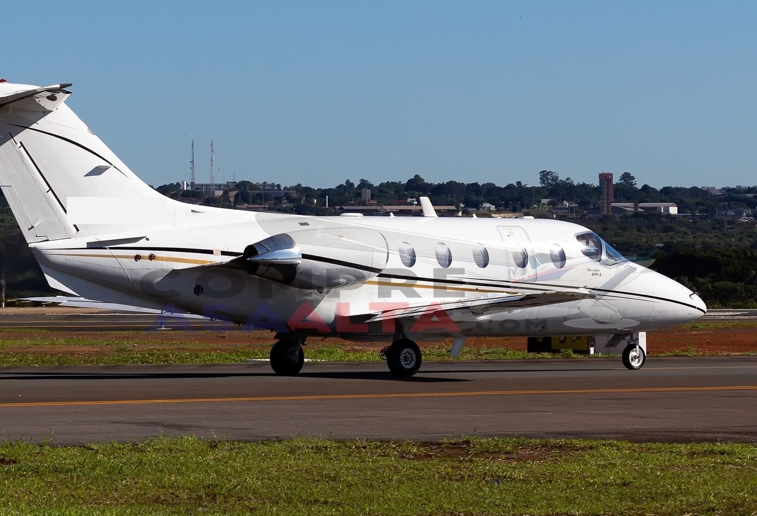 BEECHJET HAWKER 400A 2001 - aeronavesavenda