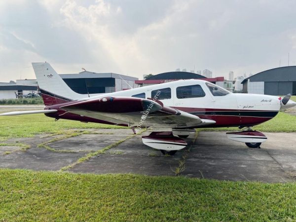 PIPER ARCHER III à venda no aeronavesavenda