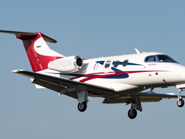 Phenom 100 à venda no aeronavesavenda